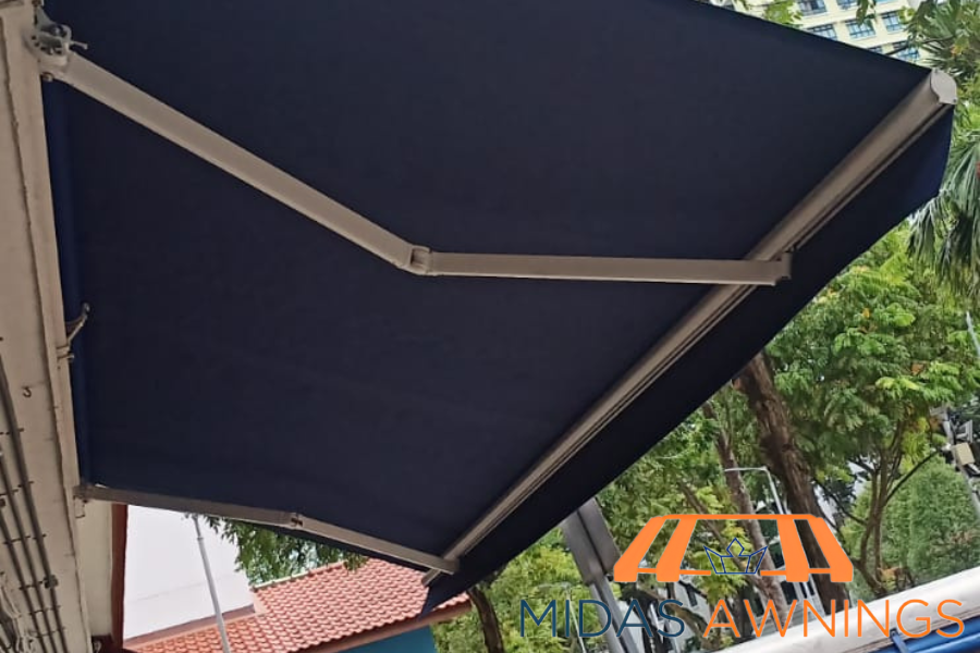 Retractable Awning Replacement - Best Retractable Awning Contractor in ...